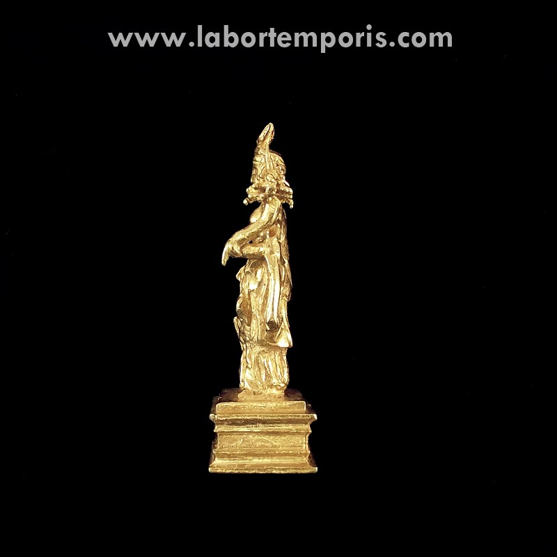 statue bronze fortuna roman replica copy reenactors museum larp